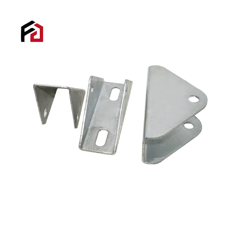 Triangular (hot-dip galvanized) - Metal products